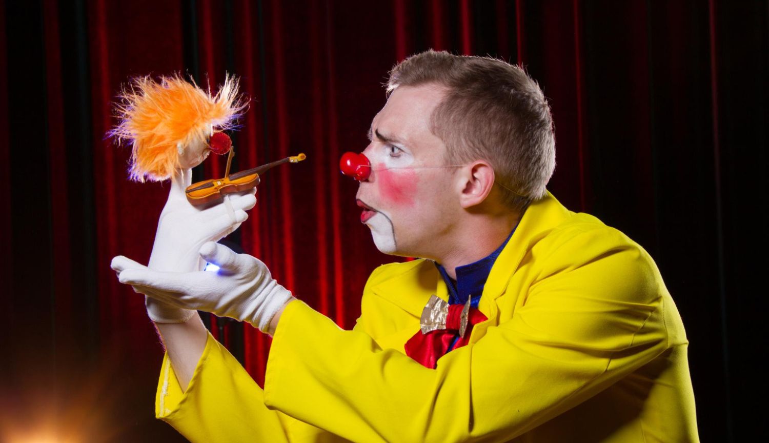 Clowning Around: Dive into Hilarious Clown Jokes!